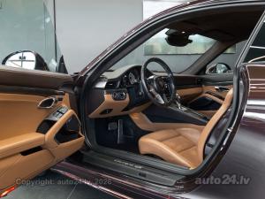 Brown Porsche 911 2014 in Tallinn, with an engine capacity of 3.80 L and mileage of 197 thousand km for 71900 €, photo 6 on AUTOMOTO.COM.LV