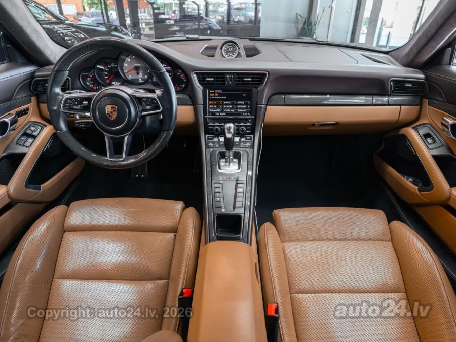 Brown Porsche 911 2014 in Tallinn, with an engine capacity of 3.80 L and mileage of 197 thousand km for 71900 €, photo 10 on AUTOMOTO.COM.LV