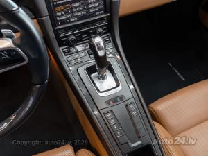 Brown Porsche 911 2014 in Tallinn, with an engine capacity of 3.80 L and mileage of 197 thousand km for 71900 €, photo 12 on AUTOMOTO.COM.LV