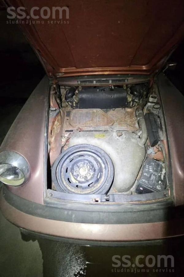 Porsche 911 1975 in Riga, with an engine capacity of 2.70 L and mileage of 0 thousand km for 6000 €, photo 8 on AUTOMOTO.COM.LV