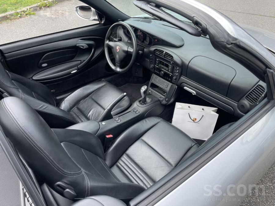 Porsche 911 2003 Jūrmala, ar dzinēja tilpumu 3.60 L un nobraukumu 0 tūkst. km par 33500 €, foto 12 vietnē AUTOMOTO.COM.LV