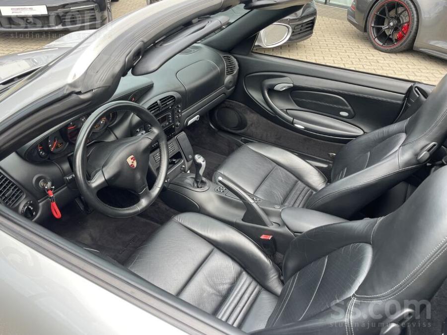 Porsche 911 2003 Jūrmala, ar dzinēja tilpumu 3.60 L un nobraukumu 0 tūkst. km par 33500 €, foto 13 vietnē AUTOMOTO.COM.LV