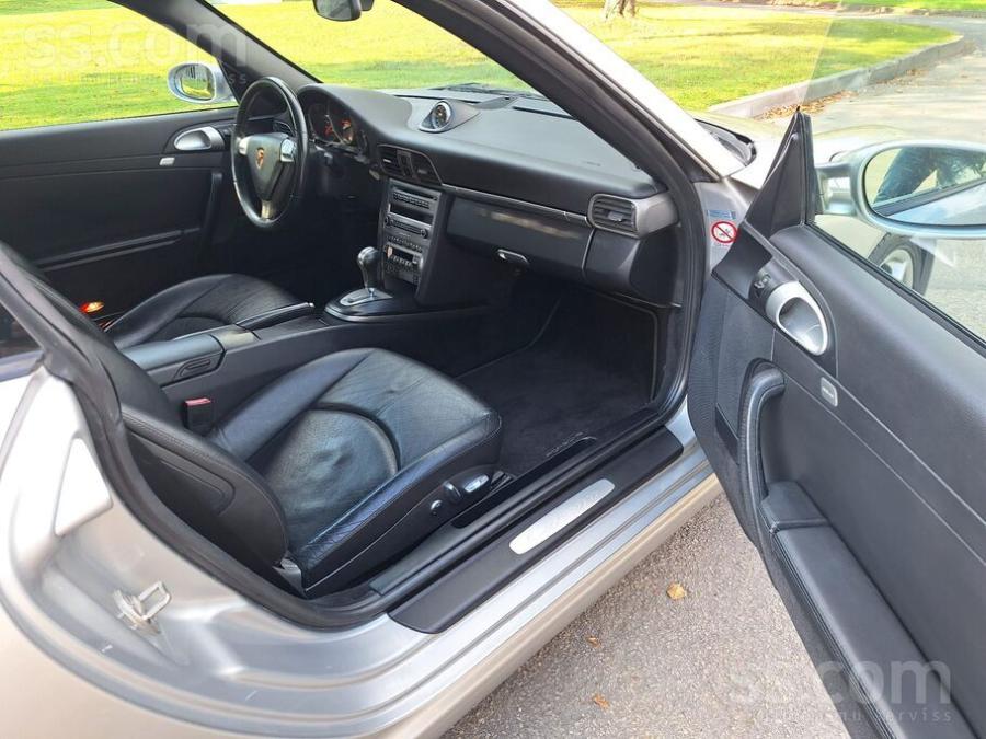 Porsche 911 2005 Rīga, ar dzinēja tilpumu 3.60 L un nobraukumu 122 tūkst. km par 35900 €, foto 13 vietnē AUTOMOTO.COM.LV