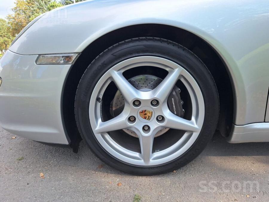 Porsche 911 2005 Rīga, ar dzinēja tilpumu 3.60 L un nobraukumu 122 tūkst. km par 35900 €, foto 16 vietnē AUTOMOTO.COM.LV