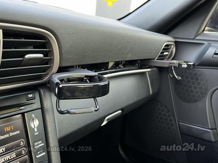 Porsche 911 2011 in Tallinn, with an engine capacity of 3.60 L and mileage of 111 thousand km for 59950 €, photo 22 on AUTOMOTO.COM.LV
