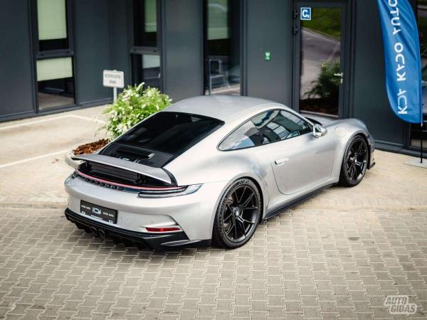 Porsche 911 2022 in Marijampole, with an engine capacity of 4.00 L and mileage of 15 thousand km for 175450 €, photo 10 on AUTOMOTO.COM.LV