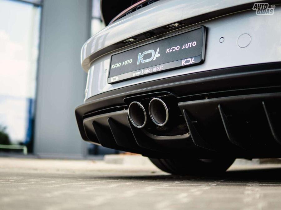 Porsche 911 2022 in Marijampole, with an engine capacity of 4.00 L and mileage of 15 thousand km for 175450 €, photo 17 on AUTOMOTO.COM.LV