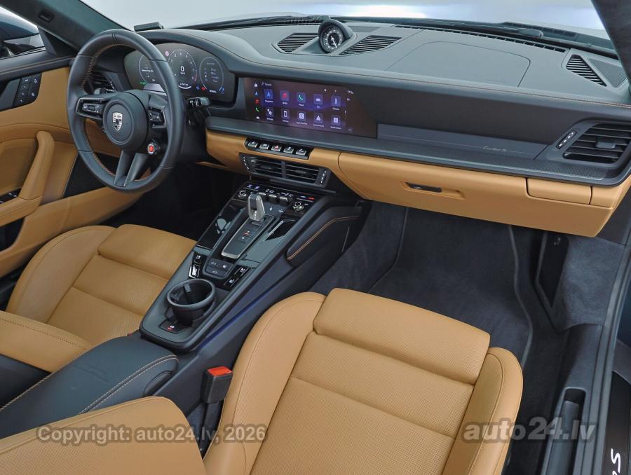 Porsche 911 2026 in Tallinn, with an engine capacity of 3.60 L and mileage of 13 thousand km for 290000 €, photo 17 on AUTOMOTO.COM.LV