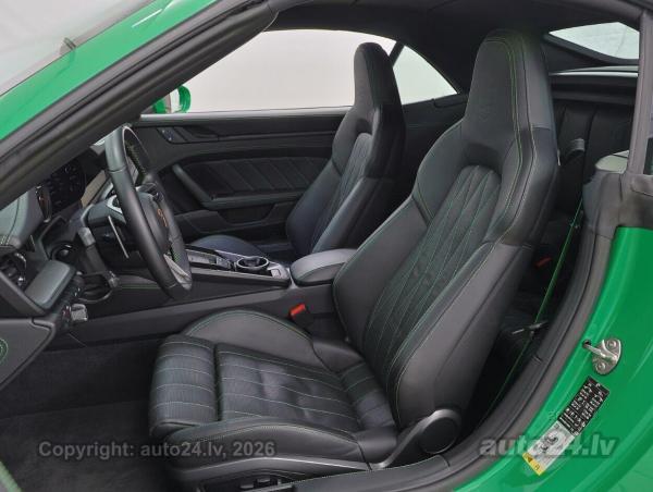 Zaļš Porsche 911 2023 Tallina, ar dzinēja tilpumu 3.00 L un nobraukumu 9 tūkst. km par 163900 €, foto 11 vietnē AUTOMOTO.COM.LV