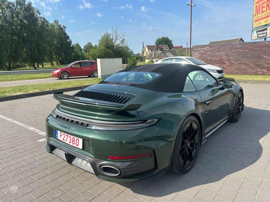 Zaļš Porsche 911 2026 Marijampole, ar dzinēja tilpumu 3.59 L un nobraukumu 0 tūkst. km par 290000 €, foto 9 vietnē AUTOMOTO.COM.LV
