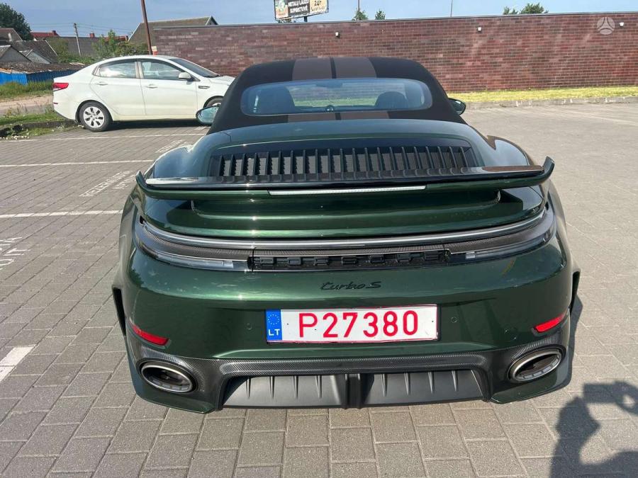 Zaļš Porsche 911 2026 Marijampole, ar dzinēja tilpumu 3.59 L un nobraukumu 0 tūkst. km par 290000 €, foto 10 vietnē AUTOMOTO.COM.LV