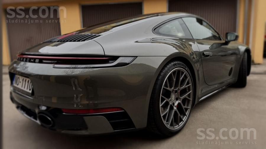Zaļš Porsche 911 2023 Rīga, ar dzinēja tilpumu 3.00 L un nobraukumu 6 tūkst. km par 149000 €, foto 3 vietnē AUTOMOTO.COM.LV