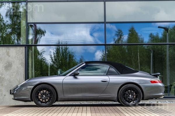 Grey Porsche 911 2002 in Riga, with an engine capacity of 3.60 L and mileage of 83 thousand km for 27500 €, photo 9 on AUTOMOTO.COM.LV