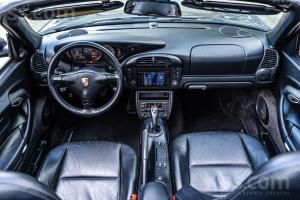 Grey Porsche 911 2002 in Riga, with an engine capacity of 3.60 L and mileage of 83 thousand km for 27500 €, photo 18 on AUTOMOTO.COM.LV