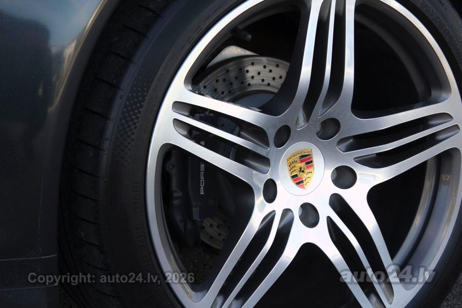 Grey Porsche 911 2008 in Tallinn, with an engine capacity of 3.60 L and mileage of 52 thousand km for 60900 €, photo 26 on AUTOMOTO.COM.LV