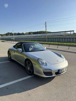 Grey Porsche 911 2009 in Kaunas, with an engine capacity of 3.82 L and mileage of 29 thousand km for 48200 €, photo 3 on AUTOMOTO.COM.LV