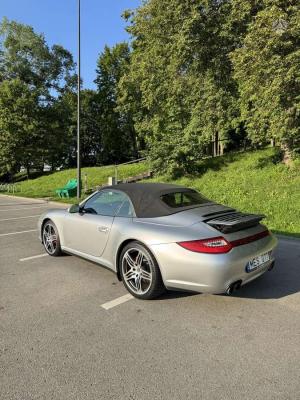 Grey Porsche 911 2009 in Kaunas, with an engine capacity of 3.82 L and mileage of 29 thousand km for 48200 €, photo 4 on AUTOMOTO.COM.LV