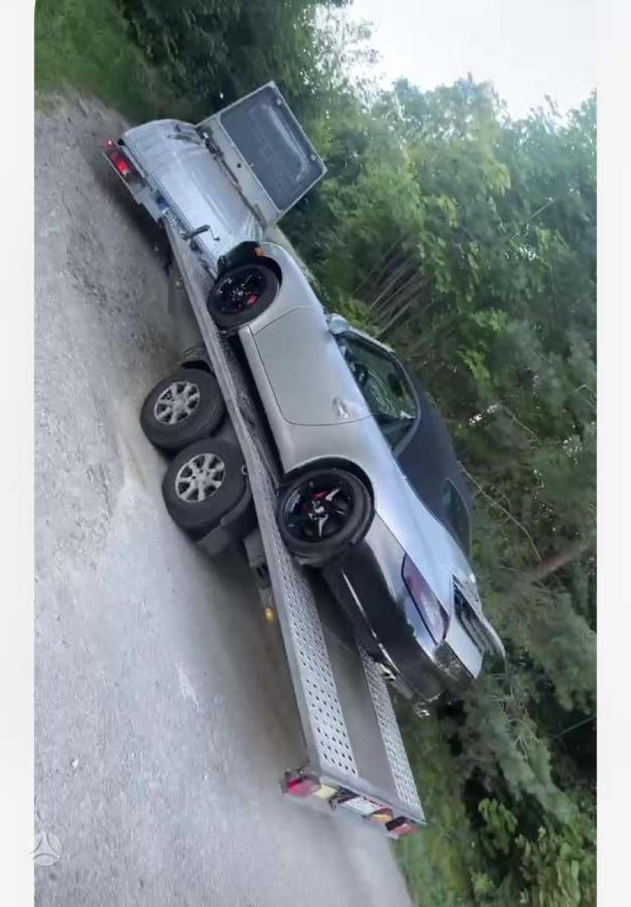 Pelēks Porsche 911 2009 Alīta, ar dzinēja tilpumu 3.80 L un nobraukumu 44 tūkst. km par 25000 €, foto 14 vietnē AUTOMOTO.COM.LV