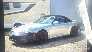 Pelēks Porsche 911 2009 Alīta, ar dzinēja tilpumu 3.80 L un nobraukumu 44 tūkst. km par 25000 €, foto 15 vietnē AUTOMOTO.COM.LV