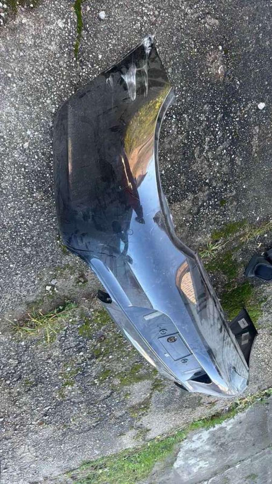 Pelēks Porsche 911 2009 Alīta, ar dzinēja tilpumu 3.80 L un nobraukumu 44 tūkst. km par 25000 €, foto 20 vietnē AUTOMOTO.COM.LV