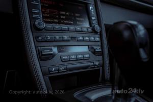 Серый Порше 911 2011 в Таллин, объемом двигателя 3.80 л и пробегом 113 тыс. км за 68900 €, фото 23 на AUTOMOTO.COM.LV