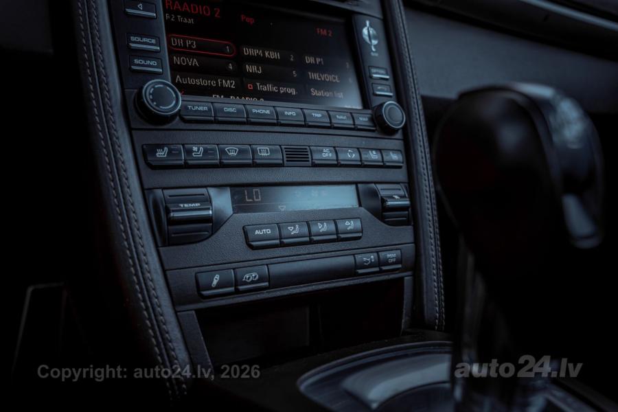 Серый Порше 911 2011 в Таллин, объемом двигателя 3.80 л и пробегом 113 тыс. км за 68900 €, фото 23 на AUTOMOTO.COM.LV