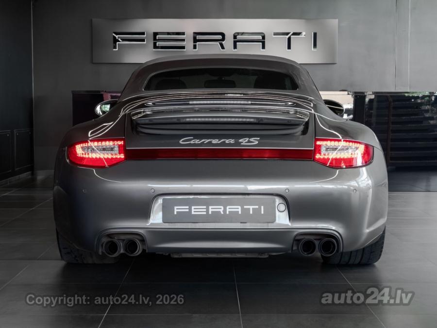 Серый Порше 911 2011 в Таллин, объемом двигателя 3.80 л и пробегом 115 тыс. км за 69900 €, фото 7 на AUTOMOTO.COM.LV