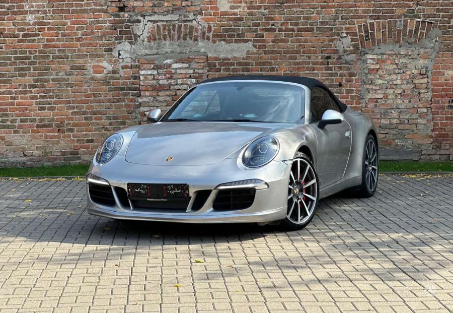 Grey Porsche 911 2012 in Kaunas, with an engine capacity of 3.80 L and mileage of 24 thousand km for 65900 €, photo 15 on AUTOMOTO.COM.LV