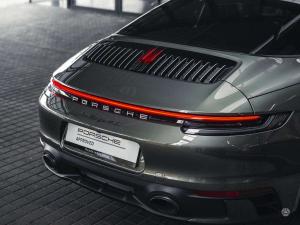 Серый Порше 911 2023 в Вильнюс, объемом двигателя 2.98 л и пробегом 14 тыс. км за 169911 €, фото 16 на AUTOMOTO.COM.LV