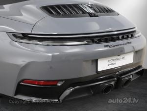 Grey Porsche 911 2025 in Tallinn, with an engine capacity of 3.60 L and mileage of 30 thousand km for 189900 €, photo 10 on AUTOMOTO.COM.LV