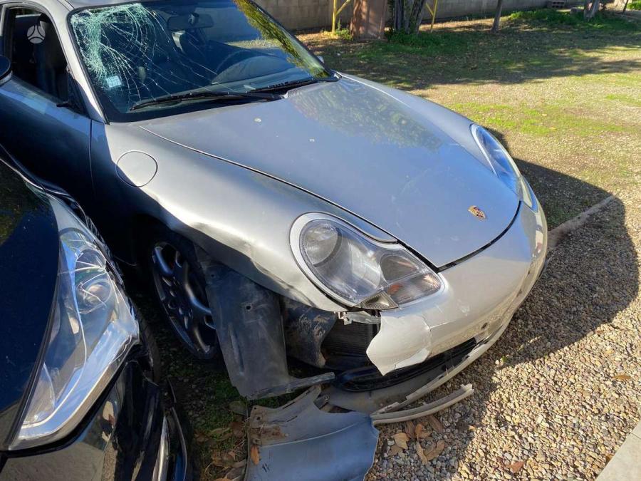 Grey Porsche 911 1997 in Taurage, with an engine capacity of 3.39 L and mileage of 130 thousand km for 8500 €, photo 2 on AUTOMOTO.COM.LV