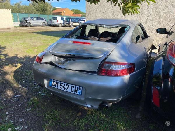 Pelēks Porsche 911 1997 Tauragė, ar dzinēja tilpumu 3.39 L un nobraukumu 130 tūkst. km par 8500 €, foto 4 vietnē AUTOMOTO.COM.LV