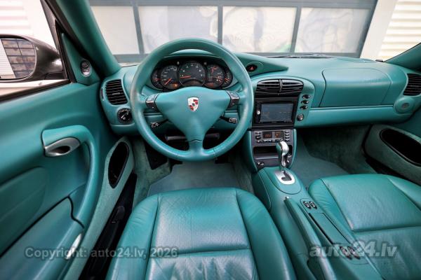 Pelēks Porsche 911 2001 Tallina, ar dzinēja tilpumu 3.40 L un nobraukumu 233 tūkst. km par 34900 €, foto 7 vietnē AUTOMOTO.COM.LV