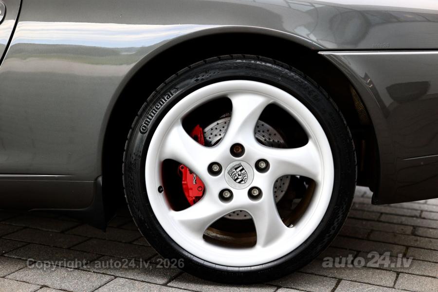 Grey Porsche 911 2001 in Tallinn, with an engine capacity of 3.40 L and mileage of 233 thousand km for 34900 €, photo 12 on AUTOMOTO.COM.LV