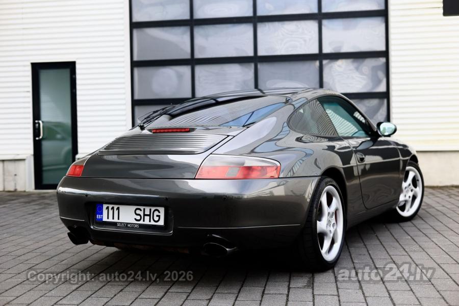Grey Porsche 911 2001 in Tallinn, with an engine capacity of 3.40 L and mileage of 233 thousand km for 34900 €, photo 14 on AUTOMOTO.COM.LV