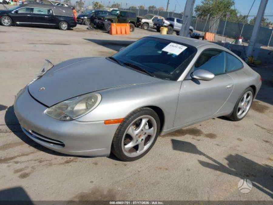 Pelēks Porsche 911 2001 Klaipėda, ar dzinēja tilpumu 3.39 L un nobraukumu 201 tūkst. km par 11000 €, foto 3 vietnē AUTOMOTO.COM.LV