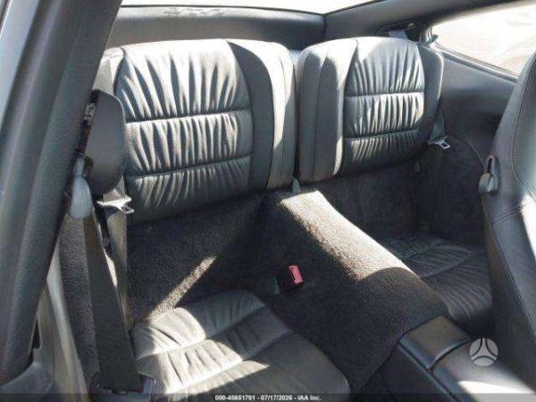 Pelēks Porsche 911 2001 Klaipėda, ar dzinēja tilpumu 3.39 L un nobraukumu 201 tūkst. km par 11000 €, foto 8 vietnē AUTOMOTO.COM.LV