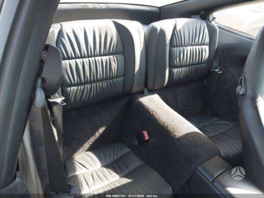 Pelēks Porsche 911 2001 Klaipėda, ar dzinēja tilpumu 3.39 L un nobraukumu 201 tūkst. km par 11000 €, foto 9 vietnē AUTOMOTO.COM.LV