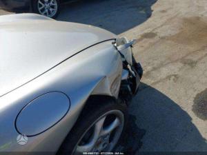Pelēks Porsche 911 2001 Klaipėda, ar dzinēja tilpumu 3.39 L un nobraukumu 201 tūkst. km par 11000 €, foto 13 vietnē AUTOMOTO.COM.LV