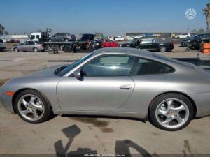 Pelēks Porsche 911 2001 Klaipėda, ar dzinēja tilpumu 3.39 L un nobraukumu 201 tūkst. km par 11000 €, foto 17 vietnē AUTOMOTO.COM.LV