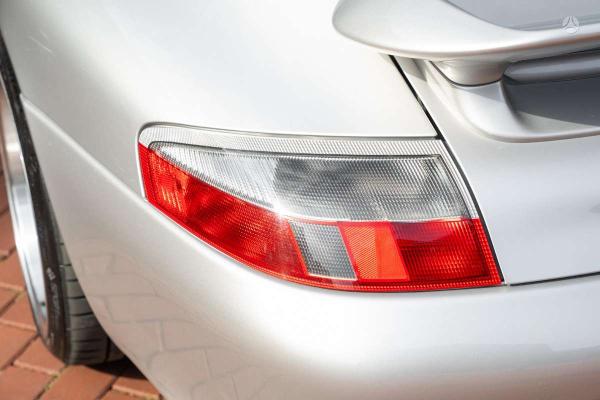 Grey Porsche 911 2003 in Vilnius, with an engine capacity of 3.60 L and mileage of 44 thousand km for 32999 €, photo 11 on AUTOMOTO.COM.LV