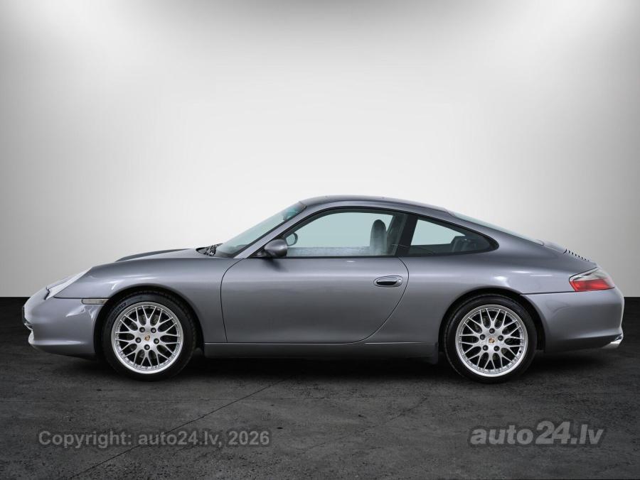 Pelēks Porsche 911 2003 Tallina, ar dzinēja tilpumu 3.60 L un nobraukumu 121 tūkst. km par 39000 €, foto 9 vietnē AUTOMOTO.COM.LV