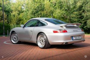 Pelēks Porsche 911 2003 Viļņa, ar dzinēja tilpumu 3.60 L un nobraukumu 45 tūkst. km par 32999 €, foto 6 vietnē AUTOMOTO.COM.LV