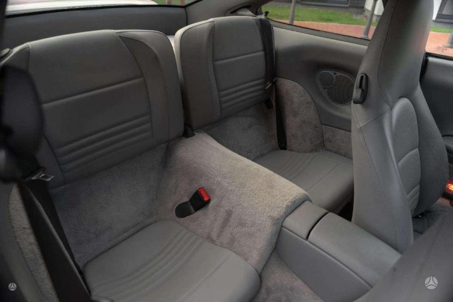 Pelēks Porsche 911 2003 Viļņa, ar dzinēja tilpumu 3.60 L un nobraukumu 45 tūkst. km par 32999 €, foto 19 vietnē AUTOMOTO.COM.LV