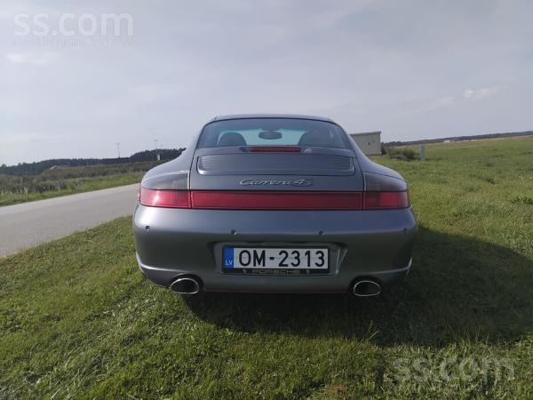 Серый Порше 911 2003 в Рига, объемом двигателя 3.60 л и пробегом 95 тыс. км за 45000 €, фото 7 на AUTOMOTO.COM.LV