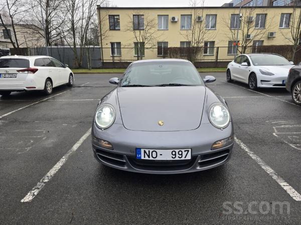 Grey Porsche 911 2005 in Riga, with an engine capacity of 3.80 L and mileage of 153 thousand km for 44900 €, photo 2 on AUTOMOTO.COM.LV
