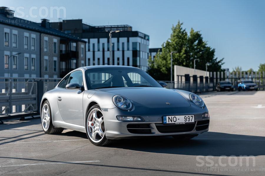 Pelēks Porsche 911 2005 Rīga, ar dzinēja tilpumu 3.80 L un nobraukumu 154 tūkst. km par 44997 €, foto 3 vietnē AUTOMOTO.COM.LV