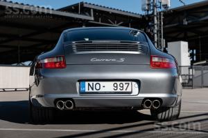 Pelēks Porsche 911 2005 Rīga, ar dzinēja tilpumu 3.80 L un nobraukumu 154 tūkst. km par 44997 €, foto 6 vietnē AUTOMOTO.COM.LV