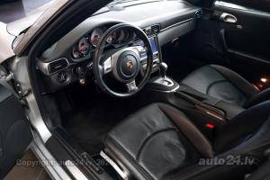 Grey Porsche 911 2006 in Tallinn, with an engine capacity of 3.80 L and mileage of 93 thousand km for 52900 €, photo 13 on AUTOMOTO.COM.LV