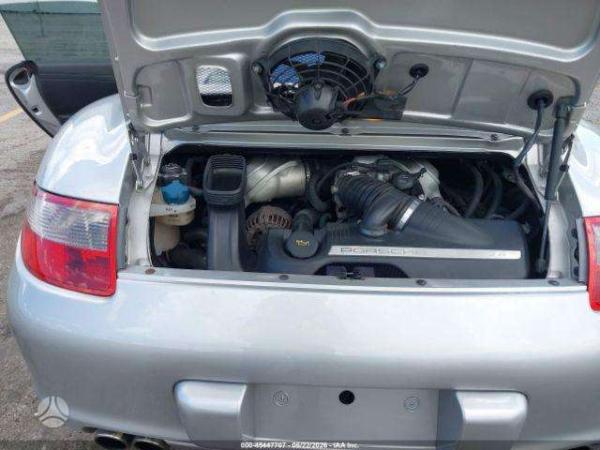 Grey Porsche 911 2007 in Klaipeda, with an engine capacity of 3.80 L and mileage of 120 thousand km for 32000 €, photo 10 on AUTOMOTO.COM.LV